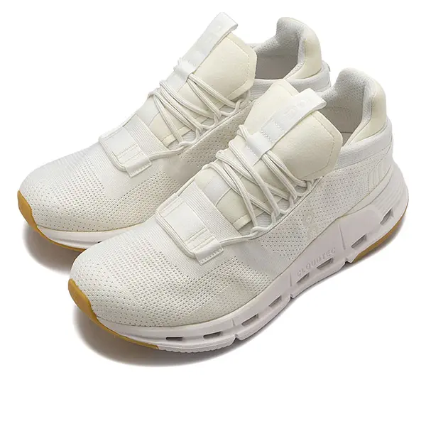 On Cloudnova Sneakers - White