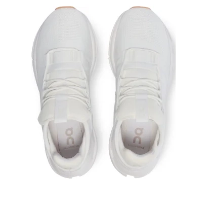 On Cloudnova Sneakers - White