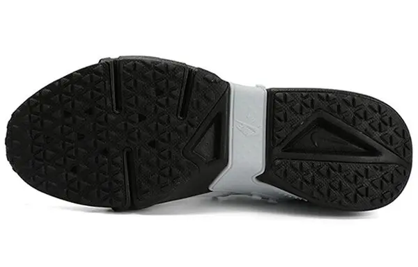 Nike Huarache Drift Sneakers - Grey/black
