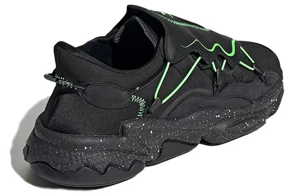 Adidas Ozweego Sneakers