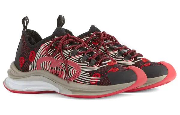 Gucci Run Sneaker - Black/red