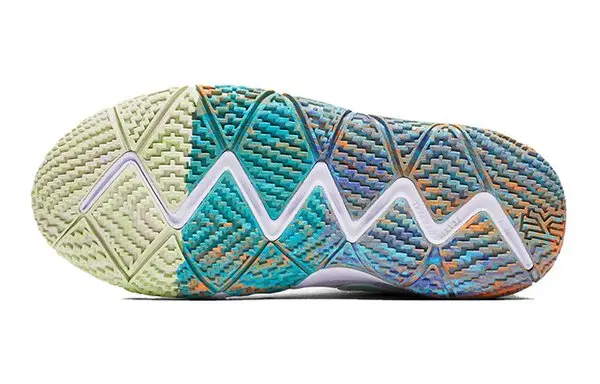 Nike Kyrie 4 "90s" Basketball Sneakers