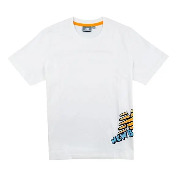 NEW BALANCE Short Sleeve Graphic T-shirt - White