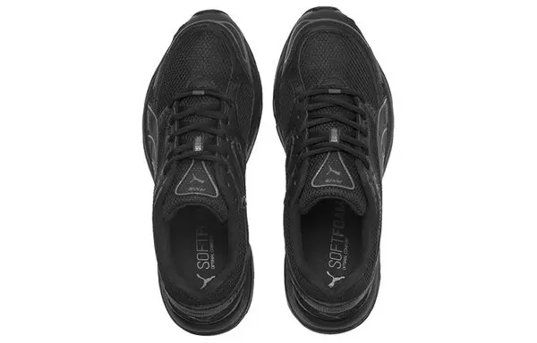 PUMA Axis Low Top Sneakers