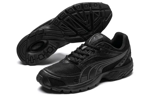 PUMA Axis Low Top Sneakers