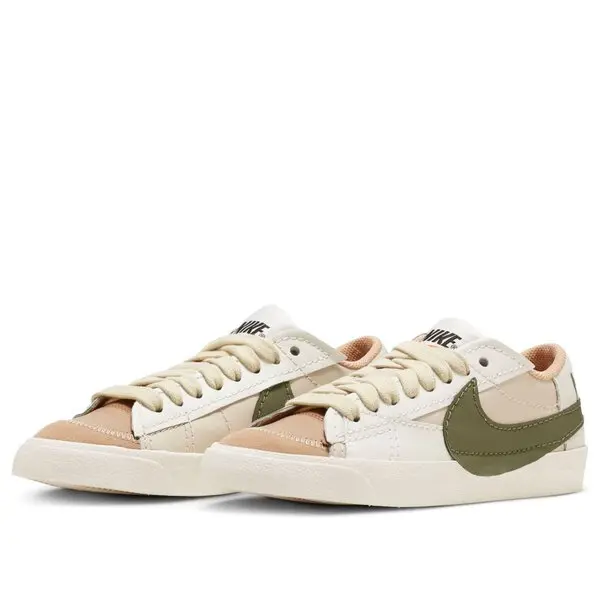 Nike Blazer Low '77 Jumbo Low Top Sneakers - White/green