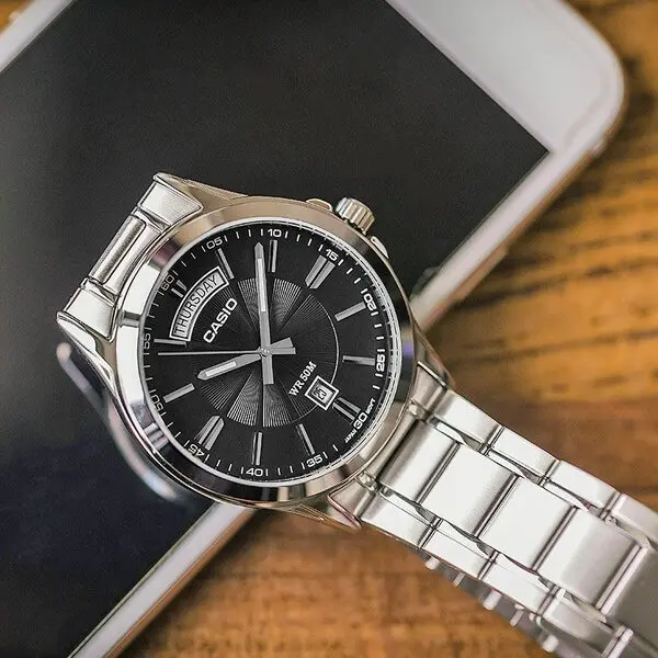 Casio Stainless Steel Analog Watch - Black