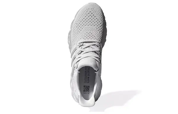Adidas Ultra Boost Web Dna Dhoes Sneakers