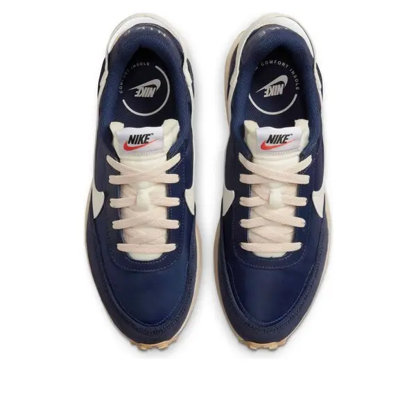 Nike Waffle Debut "midnight Navy Sail" Low Top Sneakers - Blue/white
