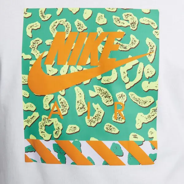 Nike Graphic T-shirt