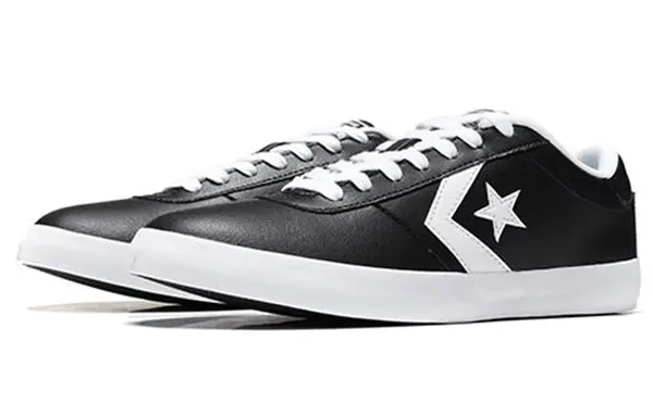 CONVERSE Point Star Sneakers - Black/white