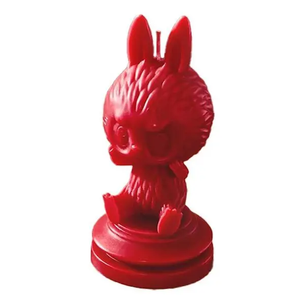 POP MART The Monsters Labubu Let's Checkmate Scented Candle 'queen - Red