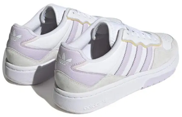 Adidas Originals Courtic Low Top Sneakers