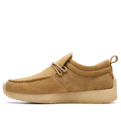 Clarks Maycliffe Moc Toe Shoes - Light Sand