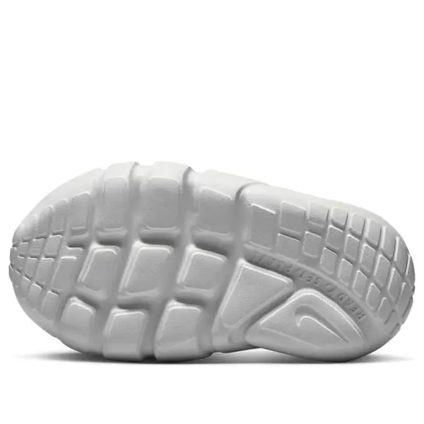 Nike Flex Runner 2 Lil 'pawprints' Low Top Sneakers