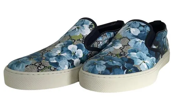 Gucci Gg Supreme Canvas Slip-on With Blue Floral Print - Blue Navy