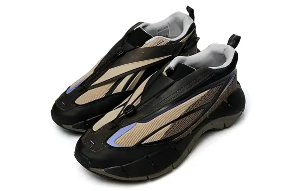 REEBOK Zig 3d Storm Hydro X Cottweiler Athletic Sneakers