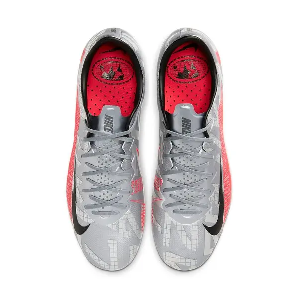 Nike Mercurial Vapor 13 Pro Hg Athletic Sneakers