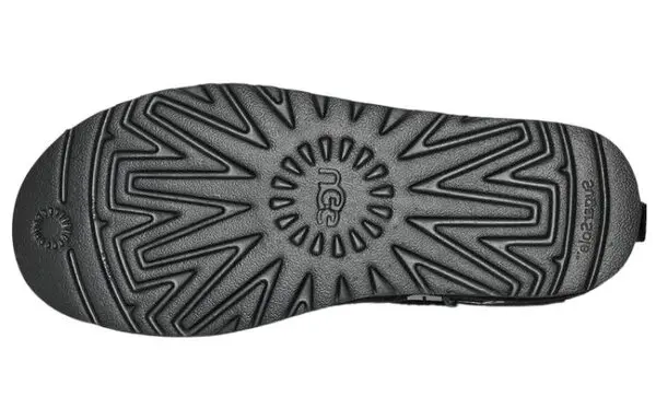 UGG Classic Mini Scatter Graphic Boots - Black/gray