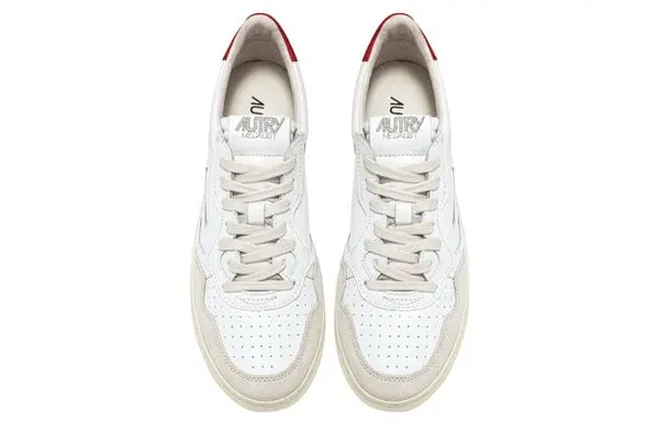 AUTRY Medalist Low Top Sneakers - White/red/suede