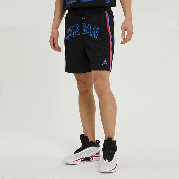JORDAN Straight Loose Shorts