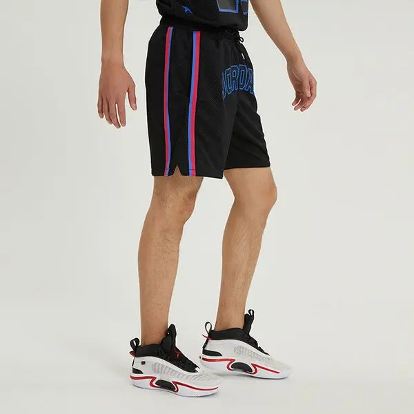 JORDAN Straight Loose Shorts