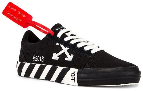 Off-White Vulc Low Top Sneakers