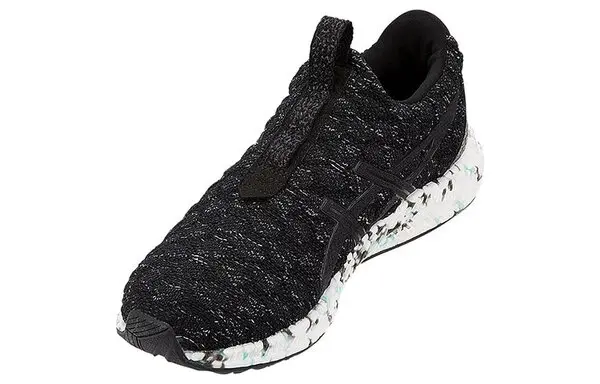 Asics Hypergel-kenzen Low Top Sneakers - Black/white