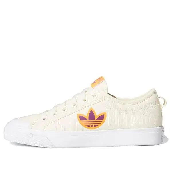 Adidas Nizza Trefoil Sneakers - Beige/cream