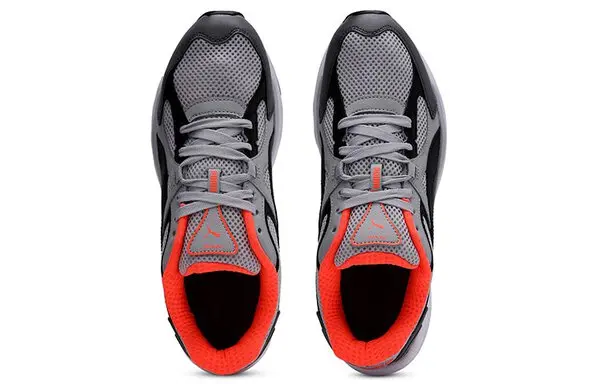 PUMA Axis Plus 90s Softfoam Sneakers