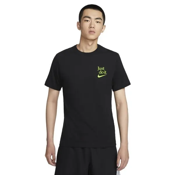 Nike Graphic T-shirt - Black