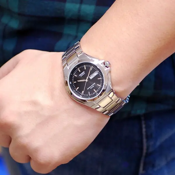 Casio Standard Analog Watch