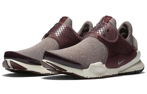 Nike Sock Dart Se "night Maroon - Redbrown