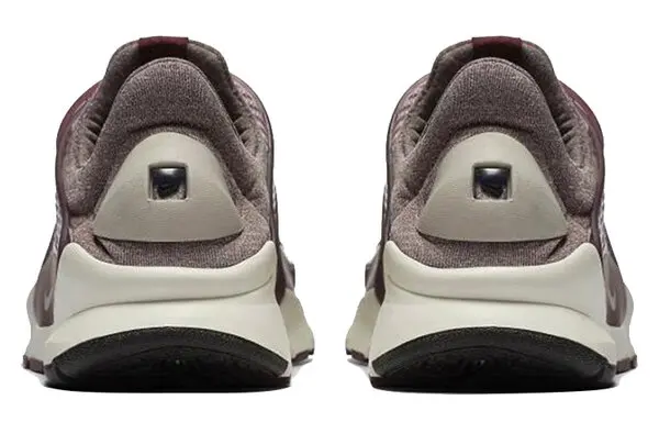 Nike Sock Dart Se "night Maroon - Redbrown