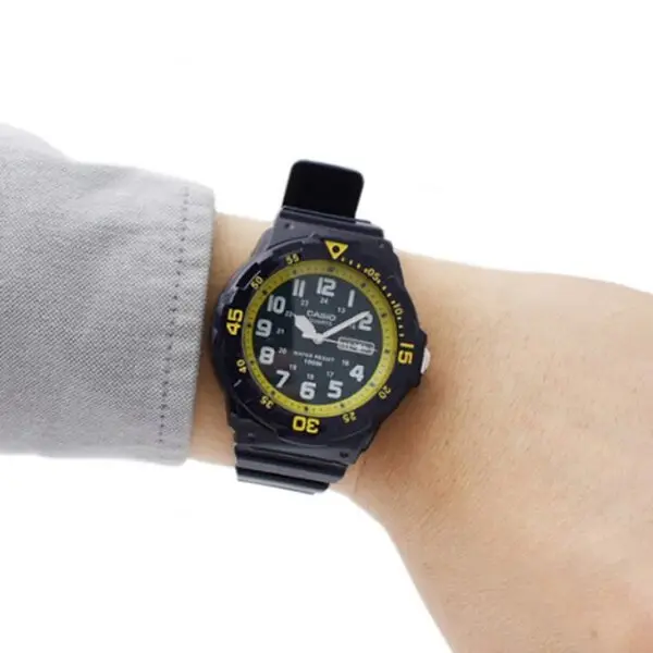 Casio Outdoor Retro Sports Quartz Watch