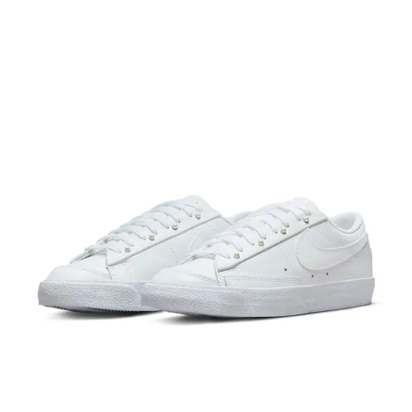 Nike Blazer Low 77 Se Sneakers