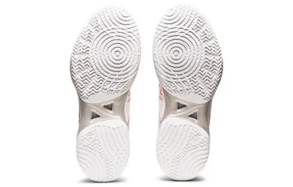 Asics Gelhoop V14 Mid Top Sneakers