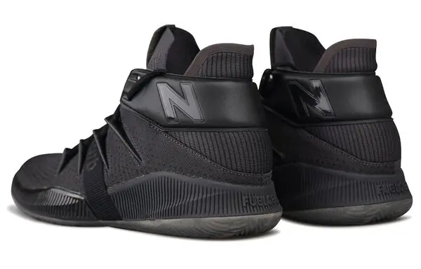 NEW BALANCE Omn1s "do Not Disturb" Basketball Shoes - Black