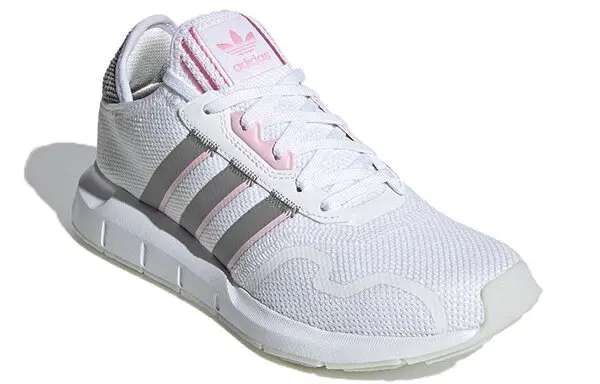 Adidas Swift Run X Sneakers