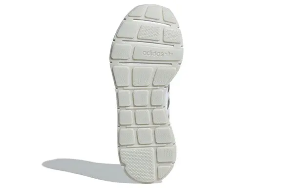 Adidas Swift Run X Sneakers