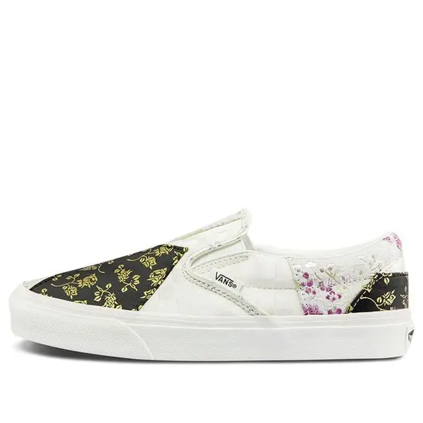 VANS Classic Slip-on Patchwork Sneakers - Black/white