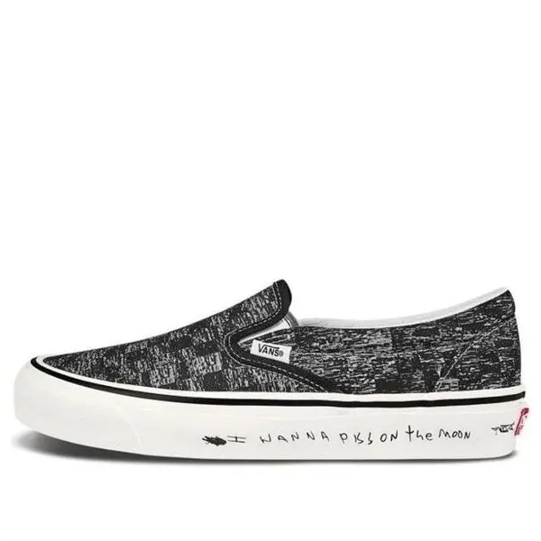 VANS Raised Wolves X Og Classic Slip-on Lx 'tv Static - Black