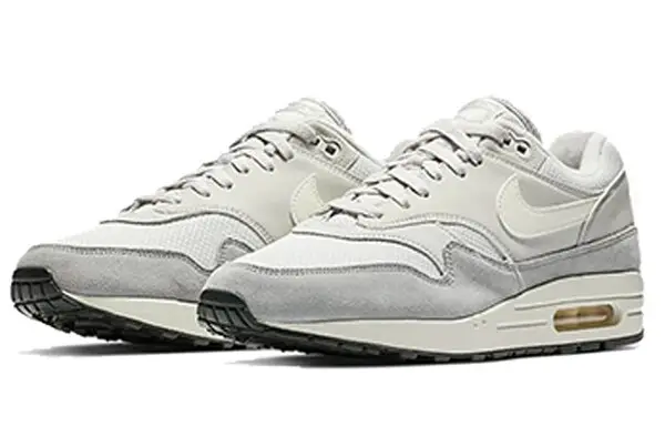 Nike Max 1 Athletic Sneakers - Grey/white