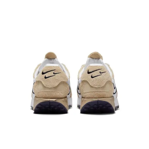 Nike Fontanka Waffle Sneakers - Sanddrift/white/khaki