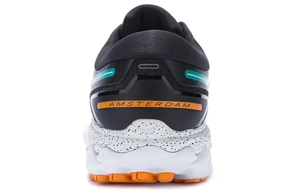 Mizuno Skyrise Athletic Sneakers - White/orange