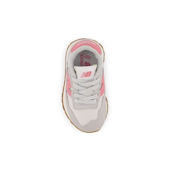 NEW BALANCE 237 Sneakers