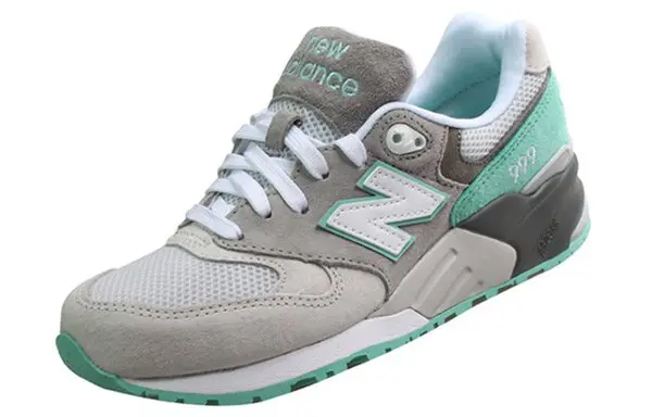NEW BALANCE 999 "cherry Blossom Pack" Sneakers - Grey/green