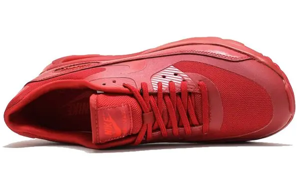 Nike Max 90 Ultra Essential Sneakers