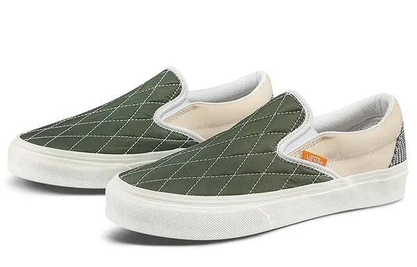 VANS Quilted Slip-on Sneakers - Green/light Gray