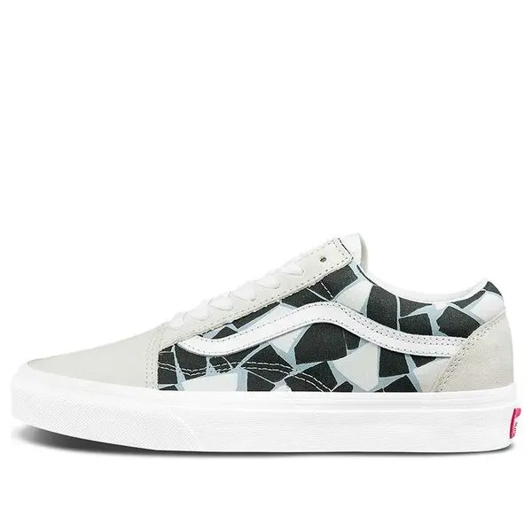 VANS Old Skool Low Top Sneakers - White/black